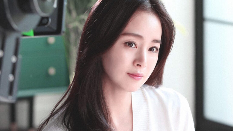Top 12 Korean Actress without Makeup: Stunningly Beautiful Without Glam ...